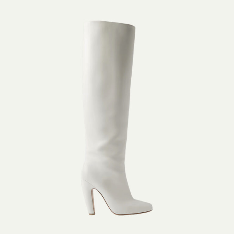 14 Women's White Boots You’ll Fall In Love With - Viva Cabana